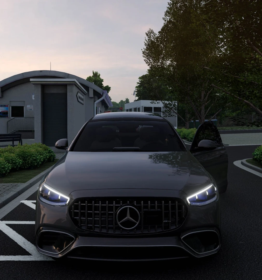 Mercedes Benz S63 AMG 4.0 - BeamNG.drive